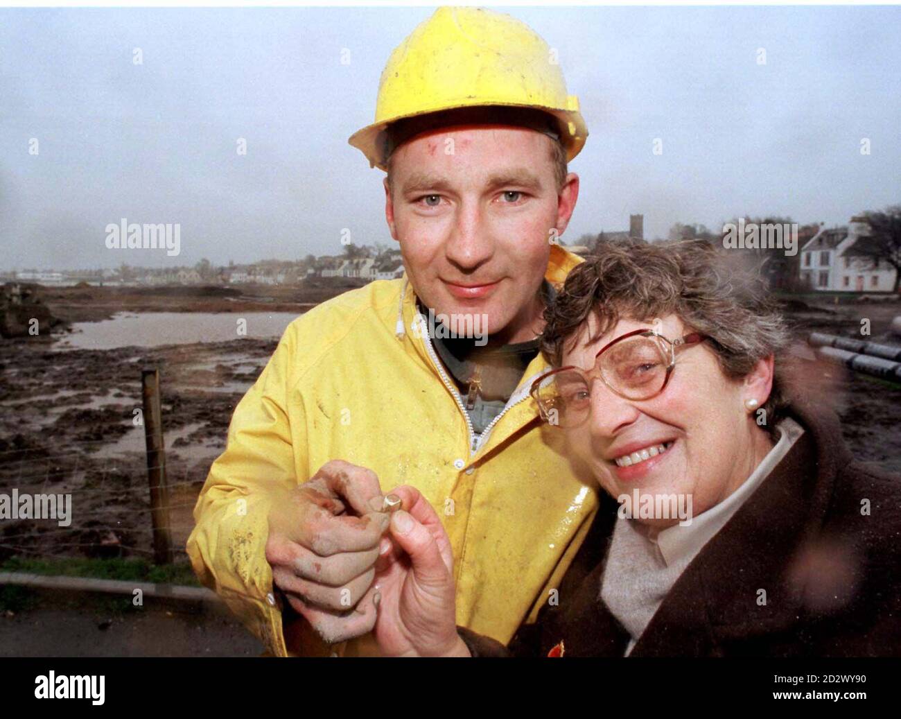 Doreen Johnston hat sich nach 22 Jahren wieder mit ihrem goldenen ...