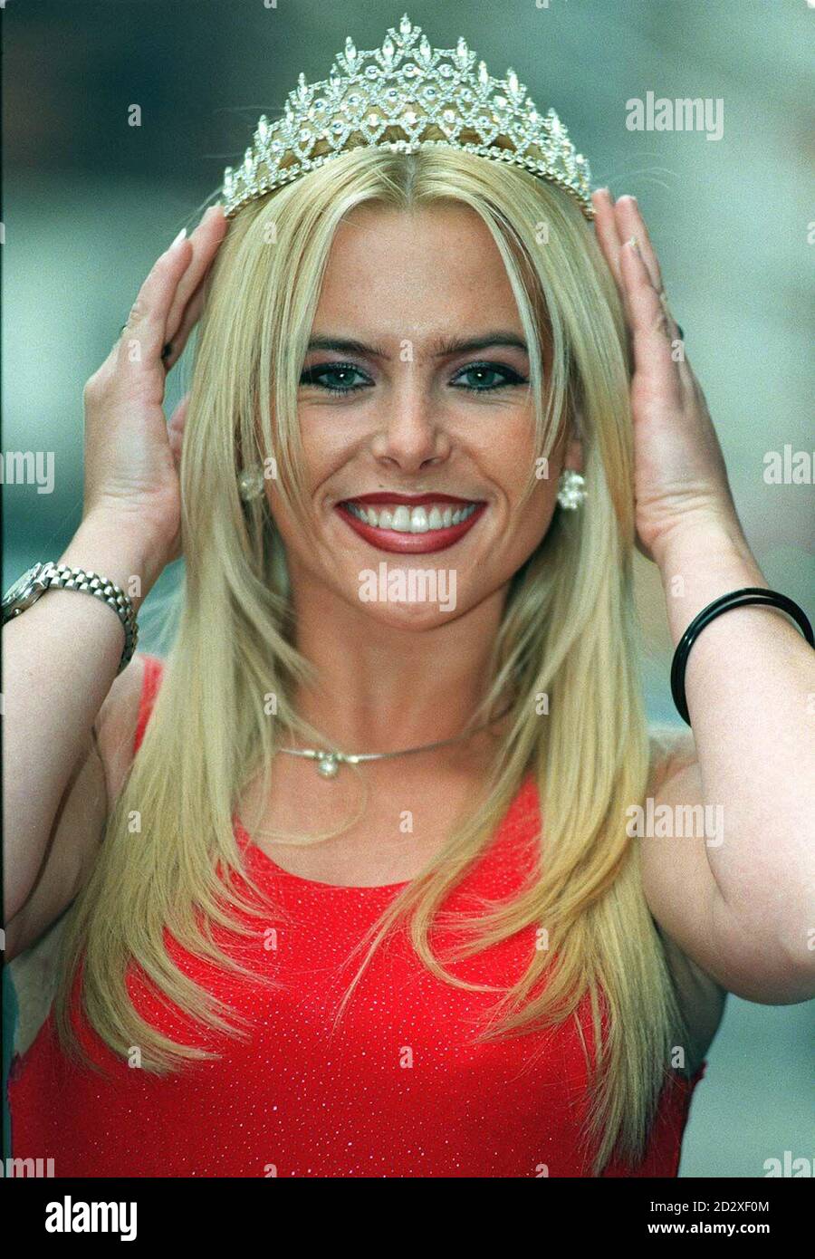 Akzeptiert krone -Fotos und -Bildmaterial in hoher Auflösung – Alamy