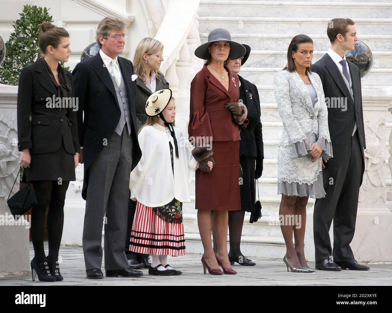 Prinzessin caroline und prinzessin alexandra von monaco -Fotos und ...