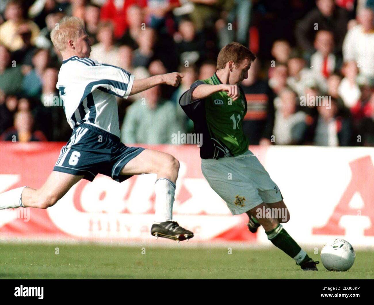 Qualifikationsspiel zur europameisterschaft 2000 -Fotos und ...