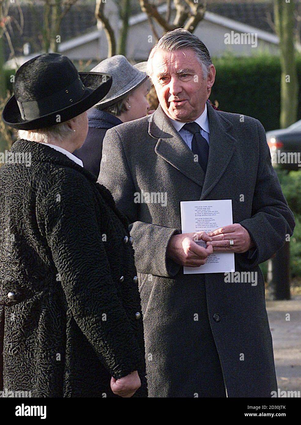 Gefeiert als einer der besten schriftsteller schottlands -Fotos und ...