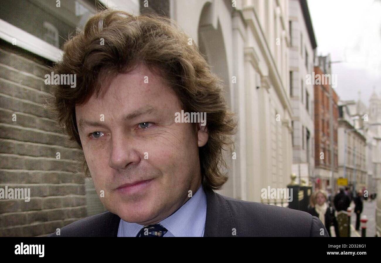 Ehemalige tory mp rupert allason -Fotos und -Bildmaterial in hoher ...