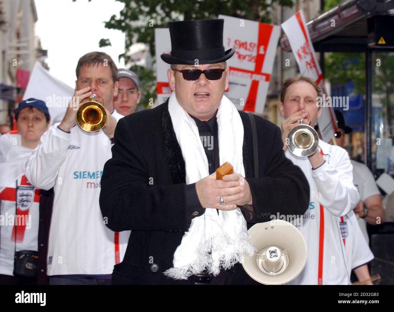 Ehemaliges wahnsinnsmitglied chas smash -Fotos und -Bildmaterial in ...