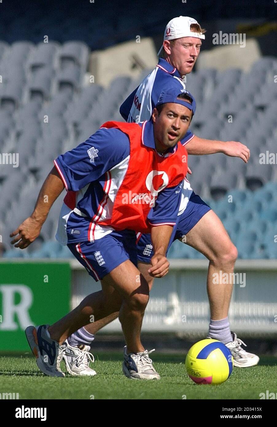 Adam hollioake melbourne -Fotos und -Bildmaterial in hoher Auflösung ...