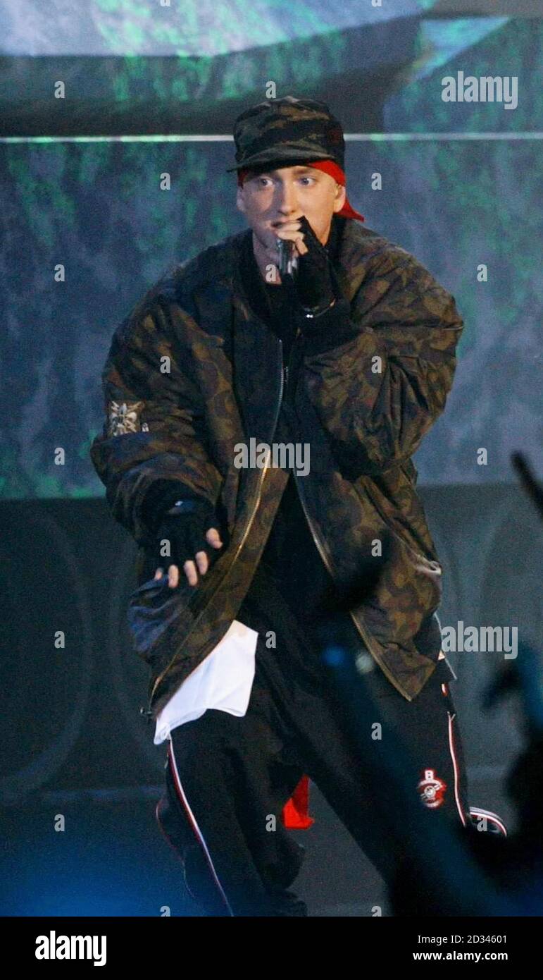 Eminem mtv europe -Fotos und -Bildmaterial in hoher Auflösung – Alamy