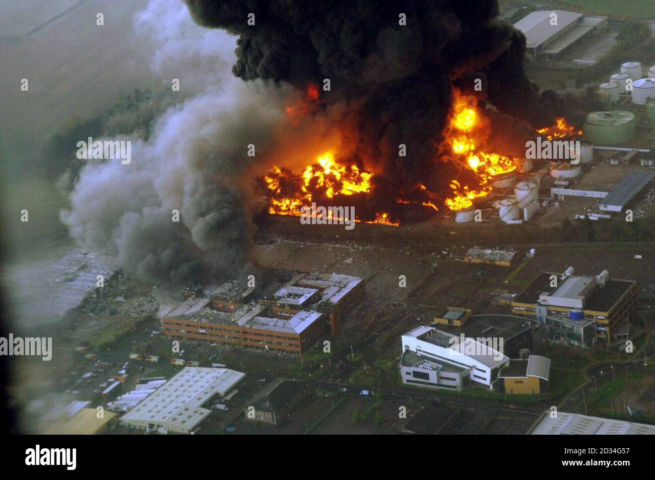 Fuel tanks -Fotos und -Bildmaterial in hoher Auflösung – Alamy