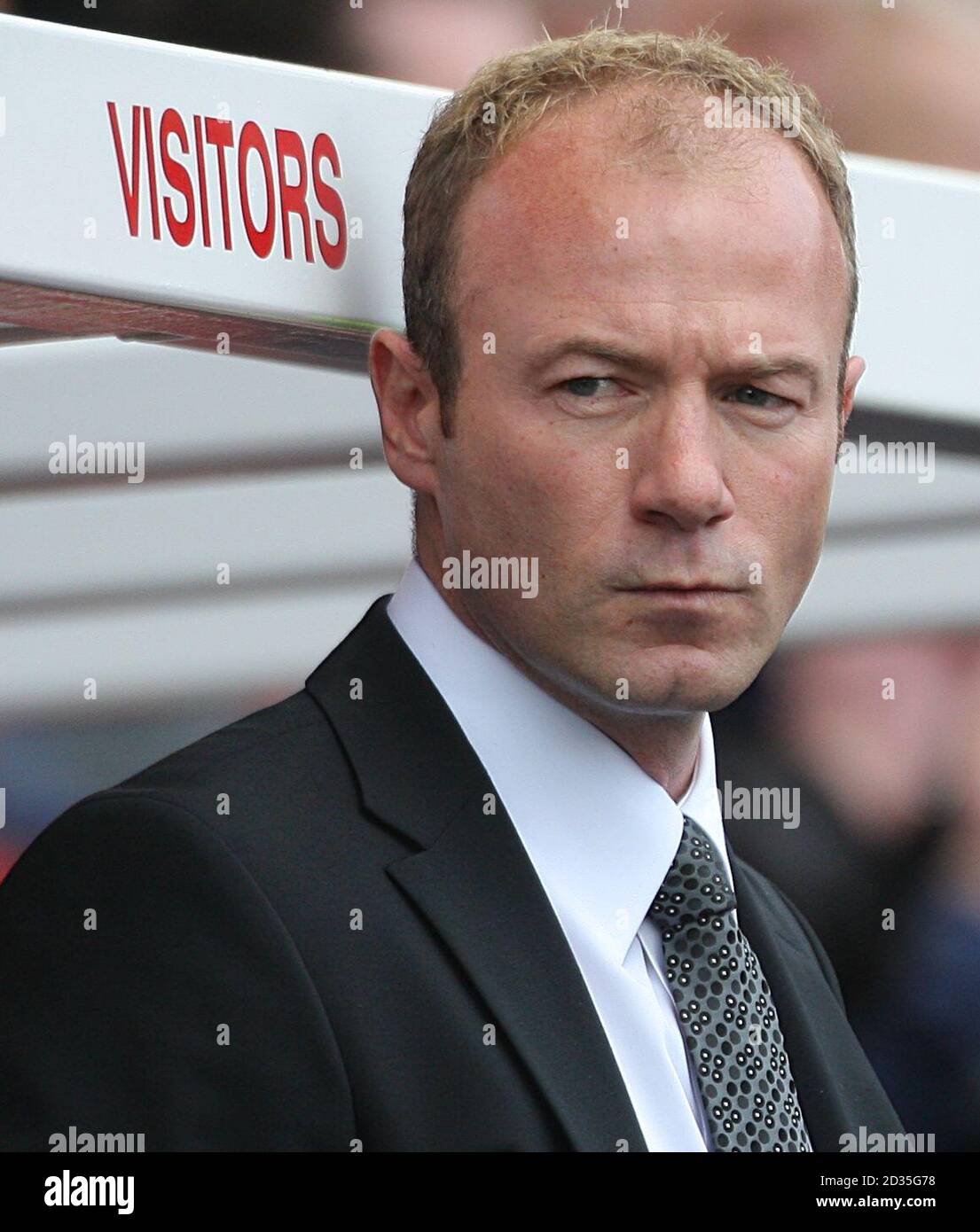 Newcastle vereint manager alan shearer -Fotos und -Bildmaterial in ...