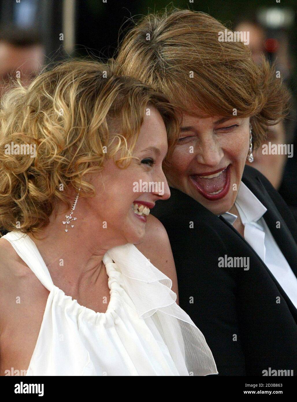 Ludivine Sagnier Swimming Pool 2003 Stockfotos und -bilder Kaufen - Alamy