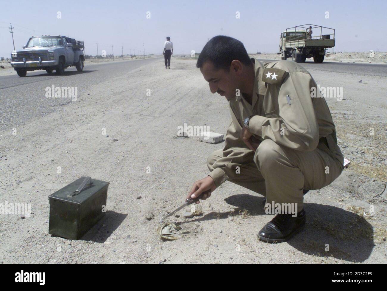 Highway of death kuwait -Fotos und -Bildmaterial in hoher Auflösung – Alamy