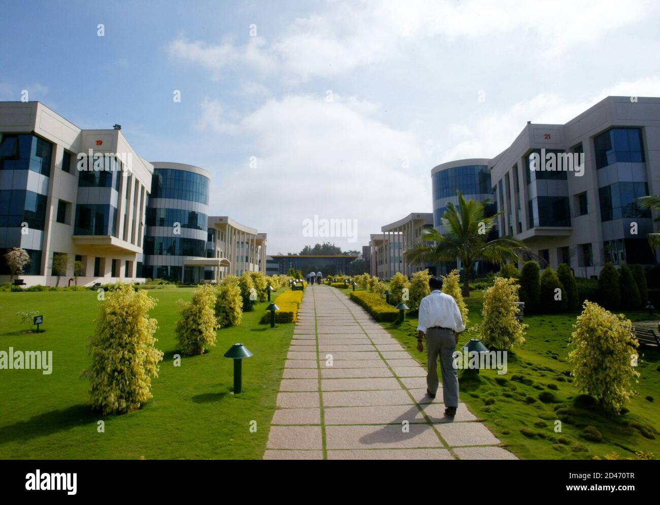 Infosys buildings -Fotos und -Bildmaterial in hoher Auflösung – Alamy