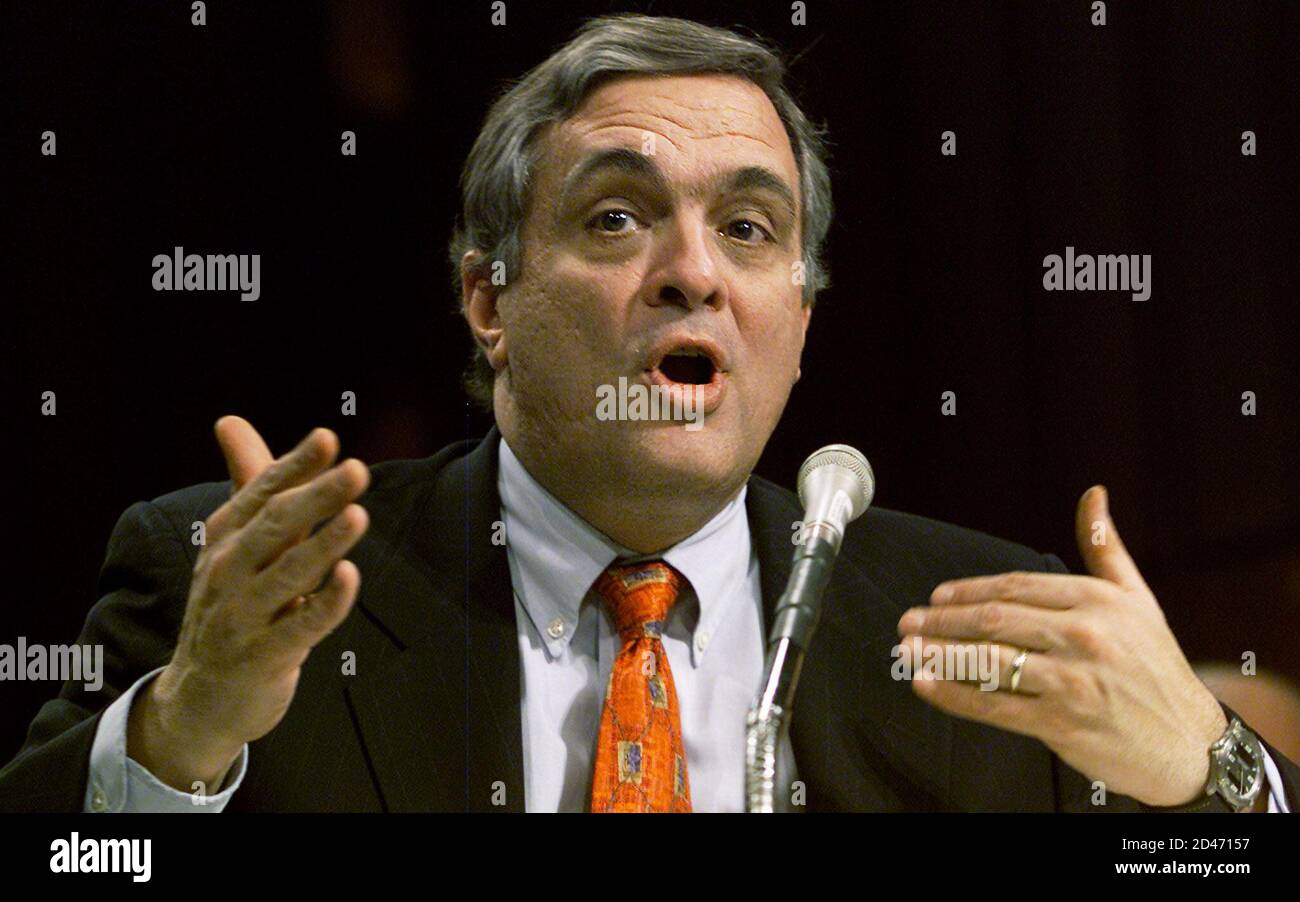 George j tenet Stockfotos und -bilder Kaufen - Alamy