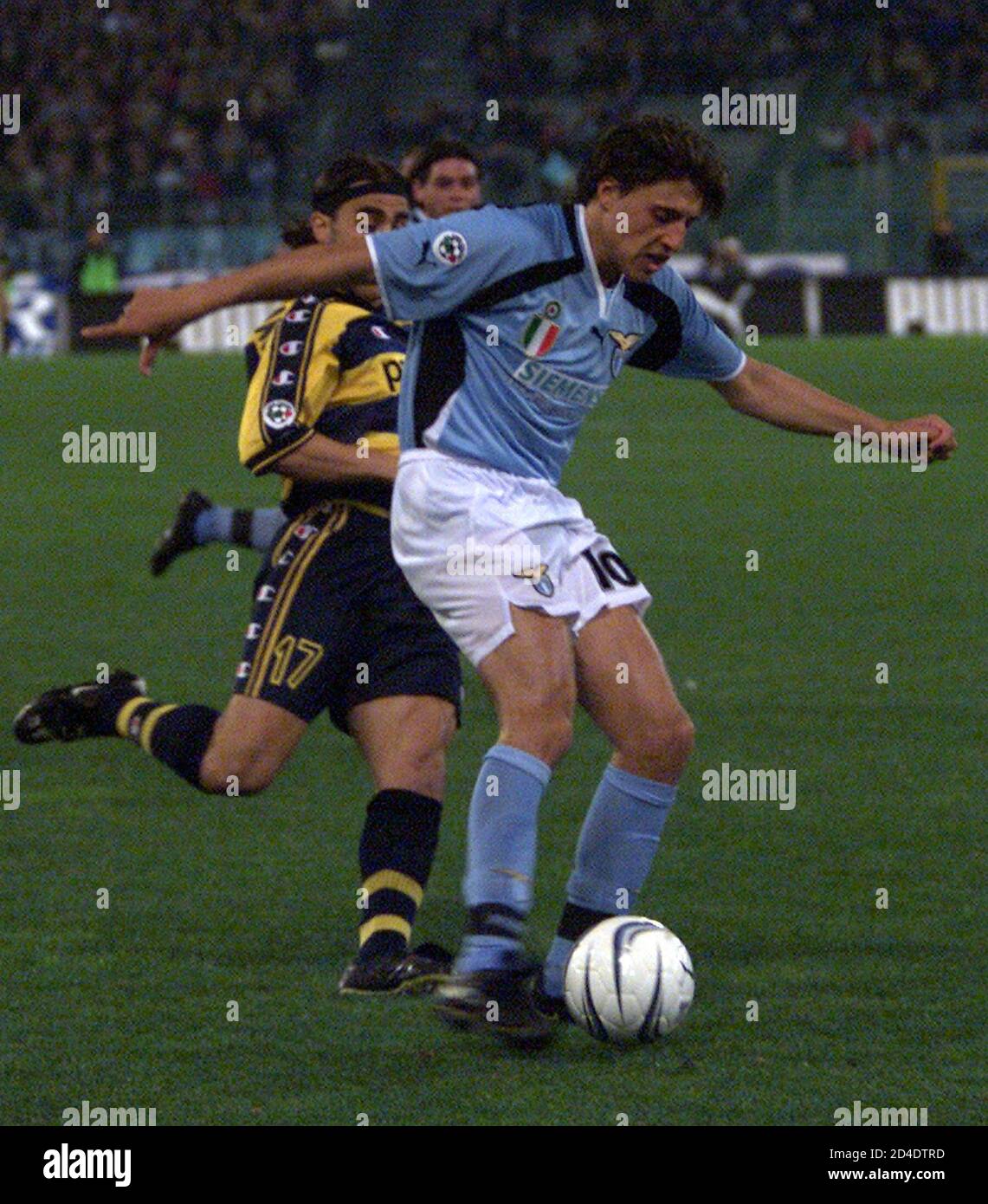 Hernán crespo parma -Fotos und -Bildmaterial in hoher Auflösung – Alamy