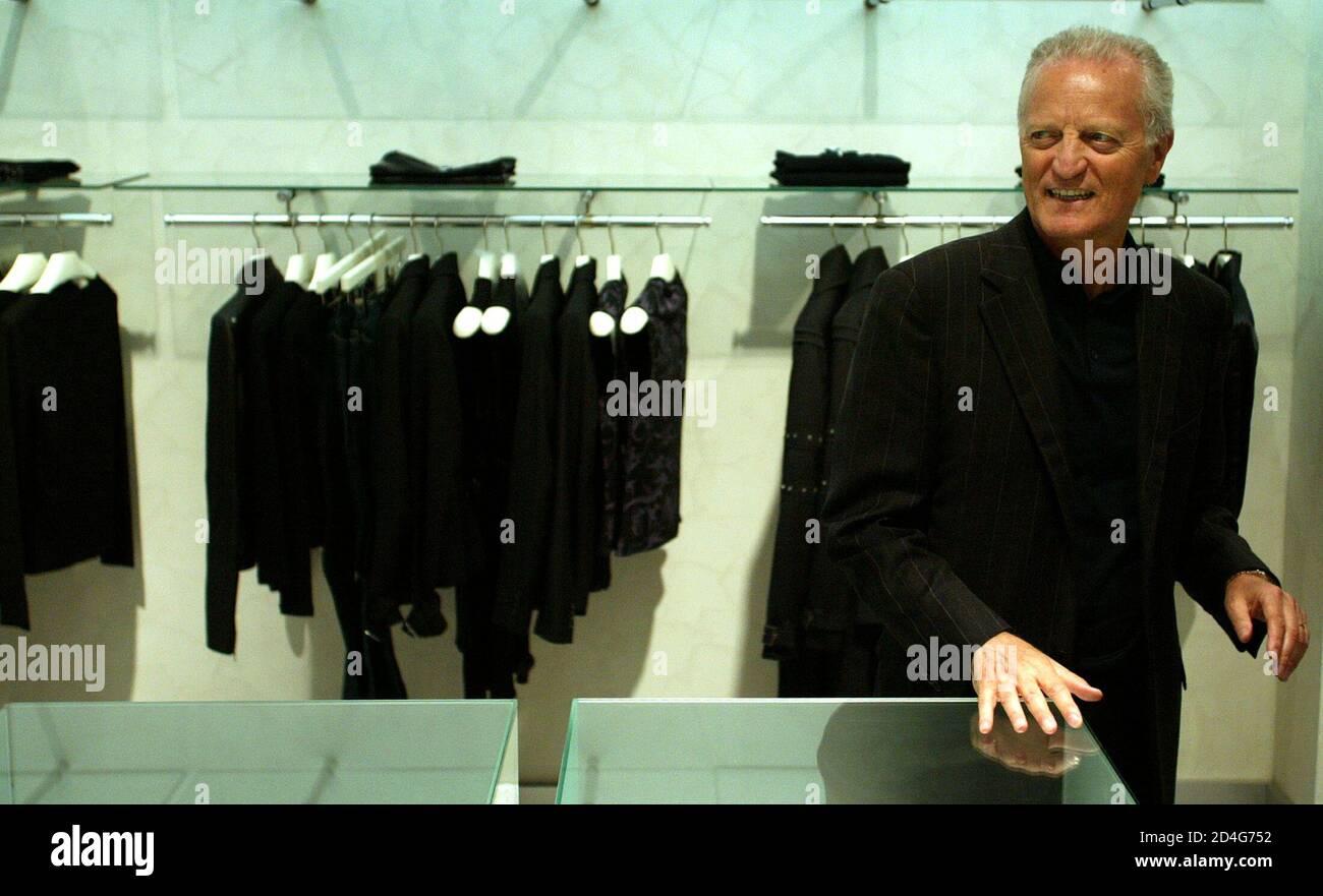 Donatella versace brother gianni versace -Fotos und -Bildmaterial in ...