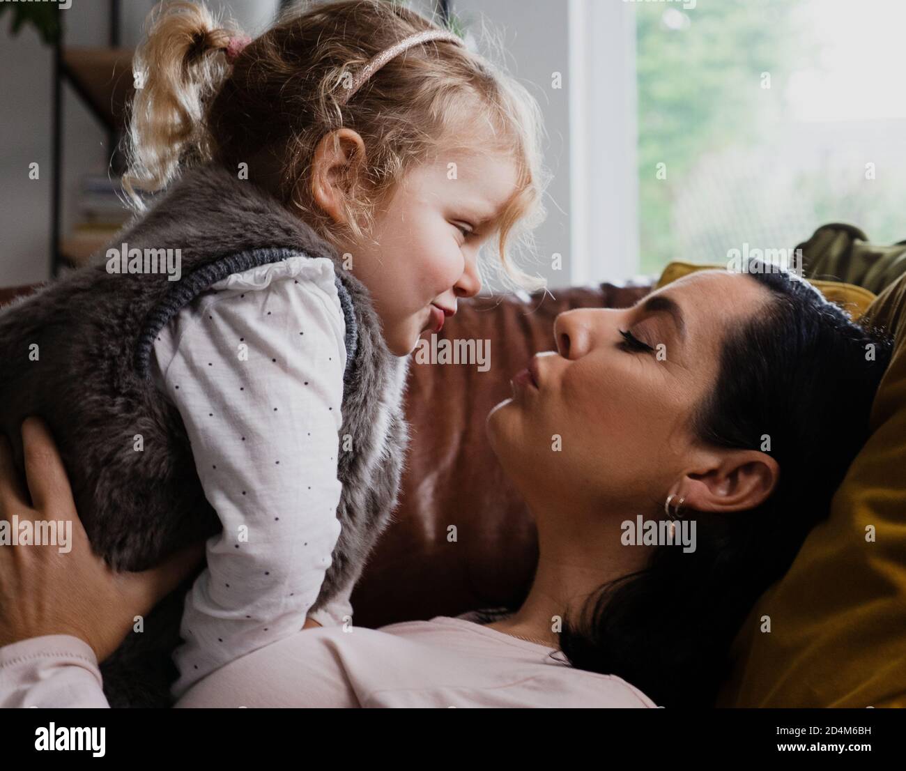 Eine Allein Erziehende Mutter Stockfotos und -bilder Kaufen - Alamy