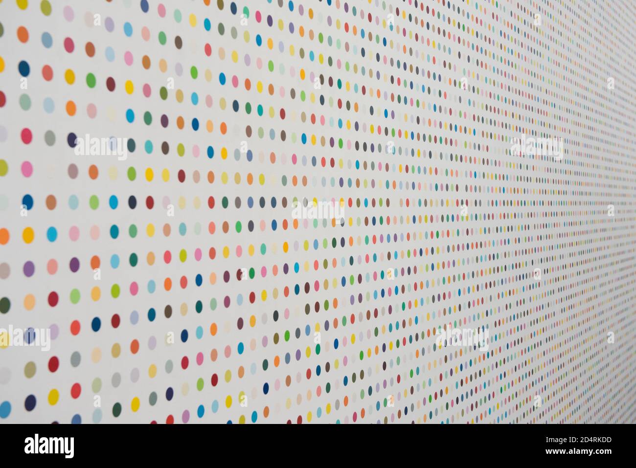 Damien hirst dots -Fotos und -Bildmaterial in hoher Auflösung – Alamy