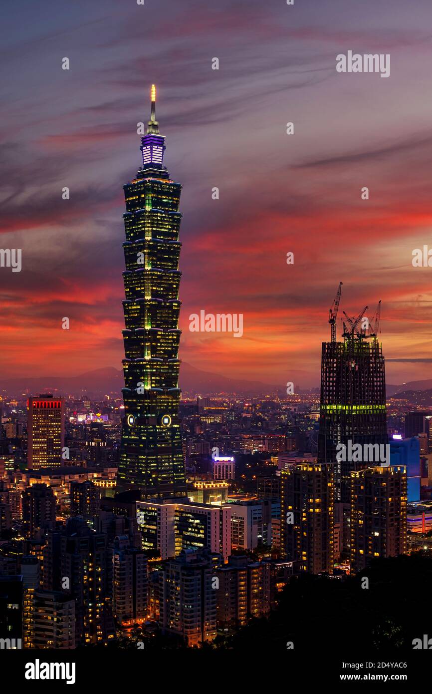 Taipei 101 turm -Fotos und -Bildmaterial in hoher Auflösung – Alamy