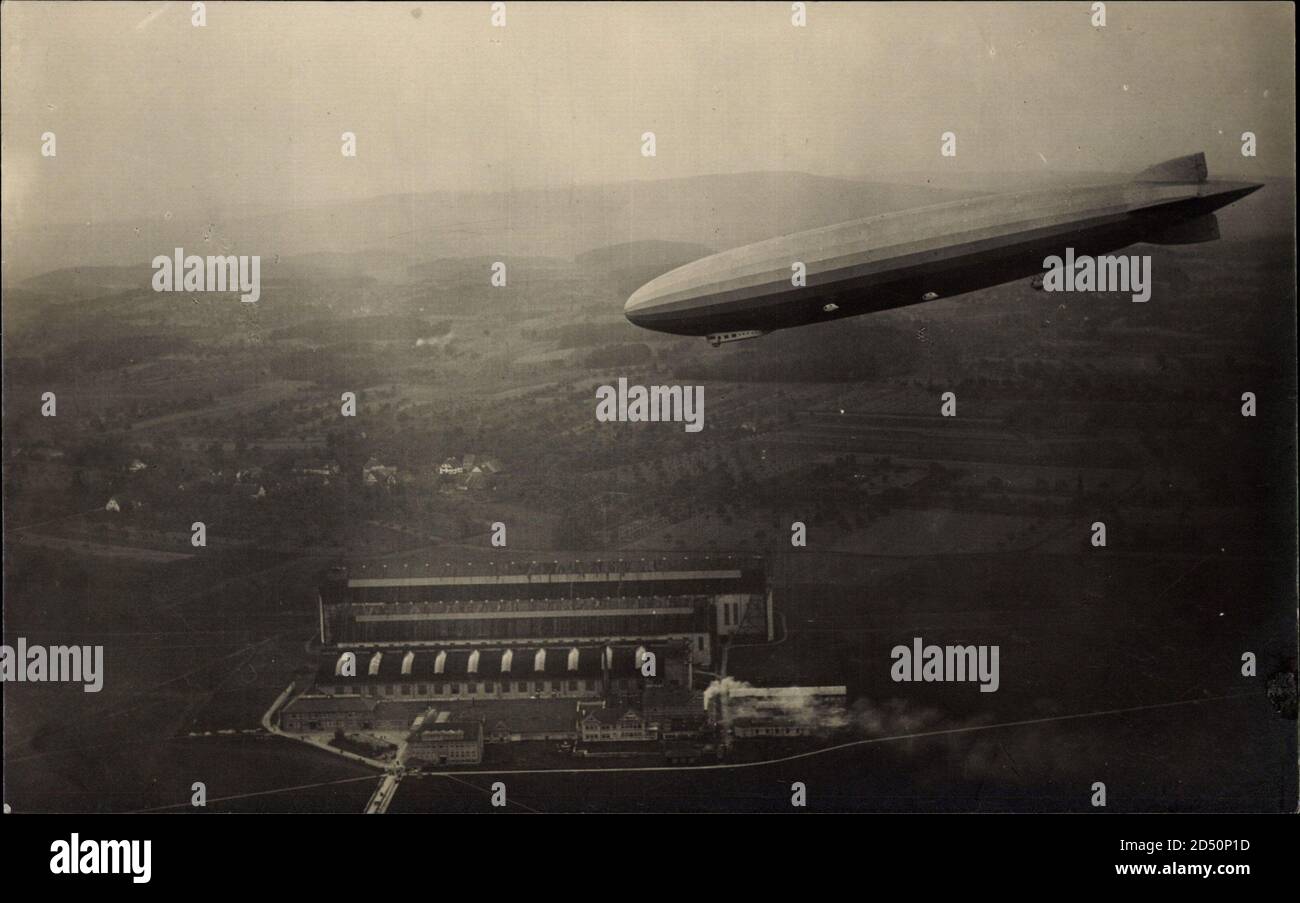 Zeppelin halle -Fotos und -Bildmaterial in hoher Auflösung – Alamy