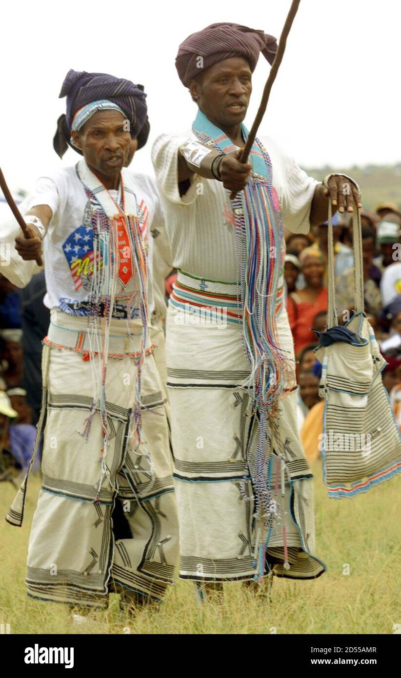 Xhosa Dance Stockfotos und -bilder Kaufen - Alamy