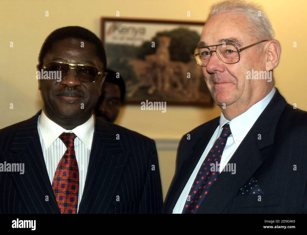 Julie Wards Vater John Generalstaatsanwalt Amos Wako Stockfotos und ...