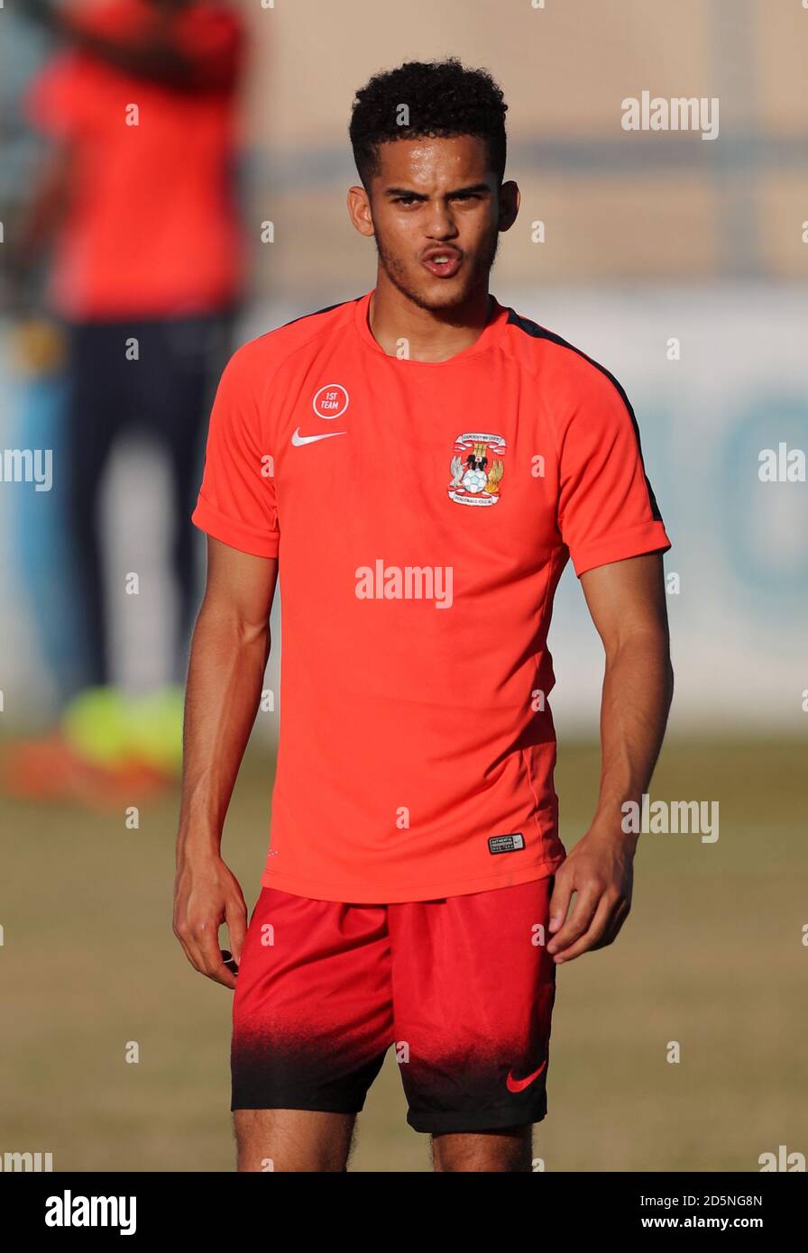 Coventry citys devon kelly evans -Fotos und -Bildmaterial in hoher ...