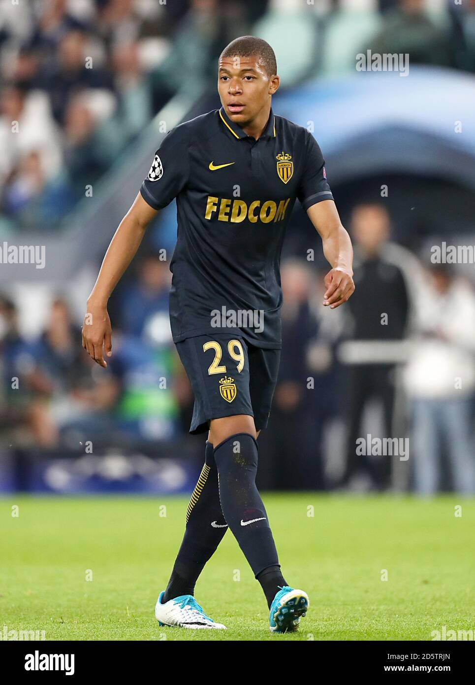 Kylian mbappé lottin -Fotos und -Bildmaterial in hoher Auflösung – Alamy