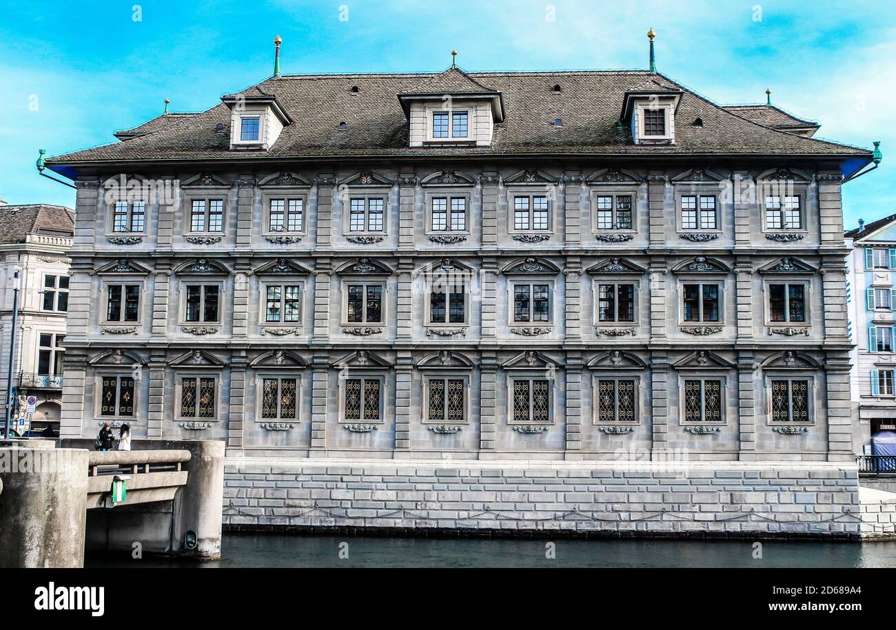 Zurich city hall -Fotos und -Bildmaterial in hoher Auflösung – Alamy