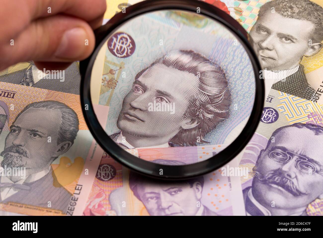 Romanian leu -Fotos und -Bildmaterial in hoher Auflösung – Alamy