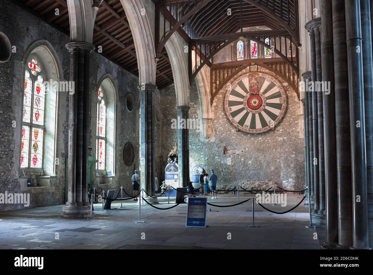 King arthur round table winchester -Fotos und -Bildmaterial in hoher ...