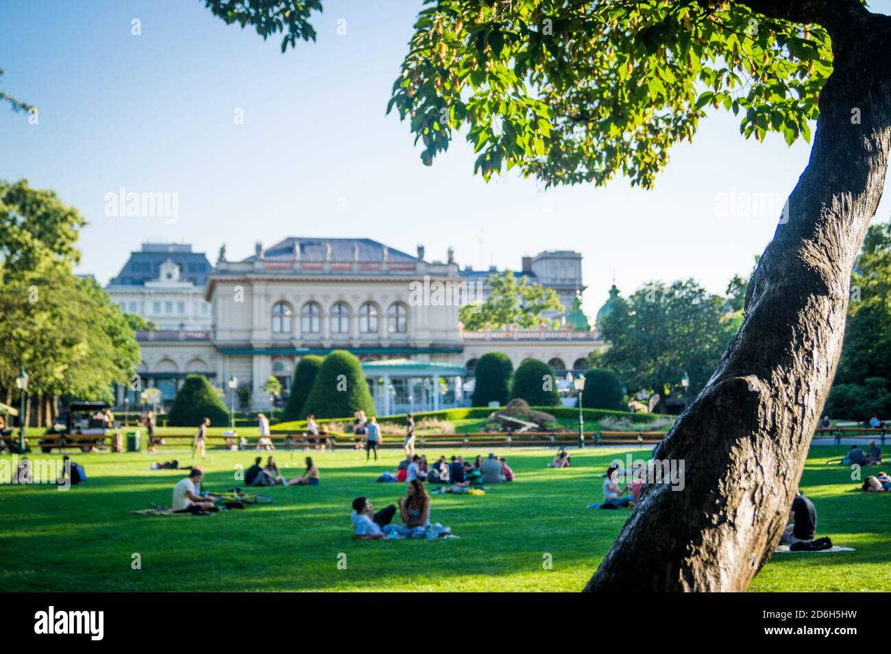 Wien stadtpark -Fotos und -Bildmaterial in hoher Auflösung – Alamy