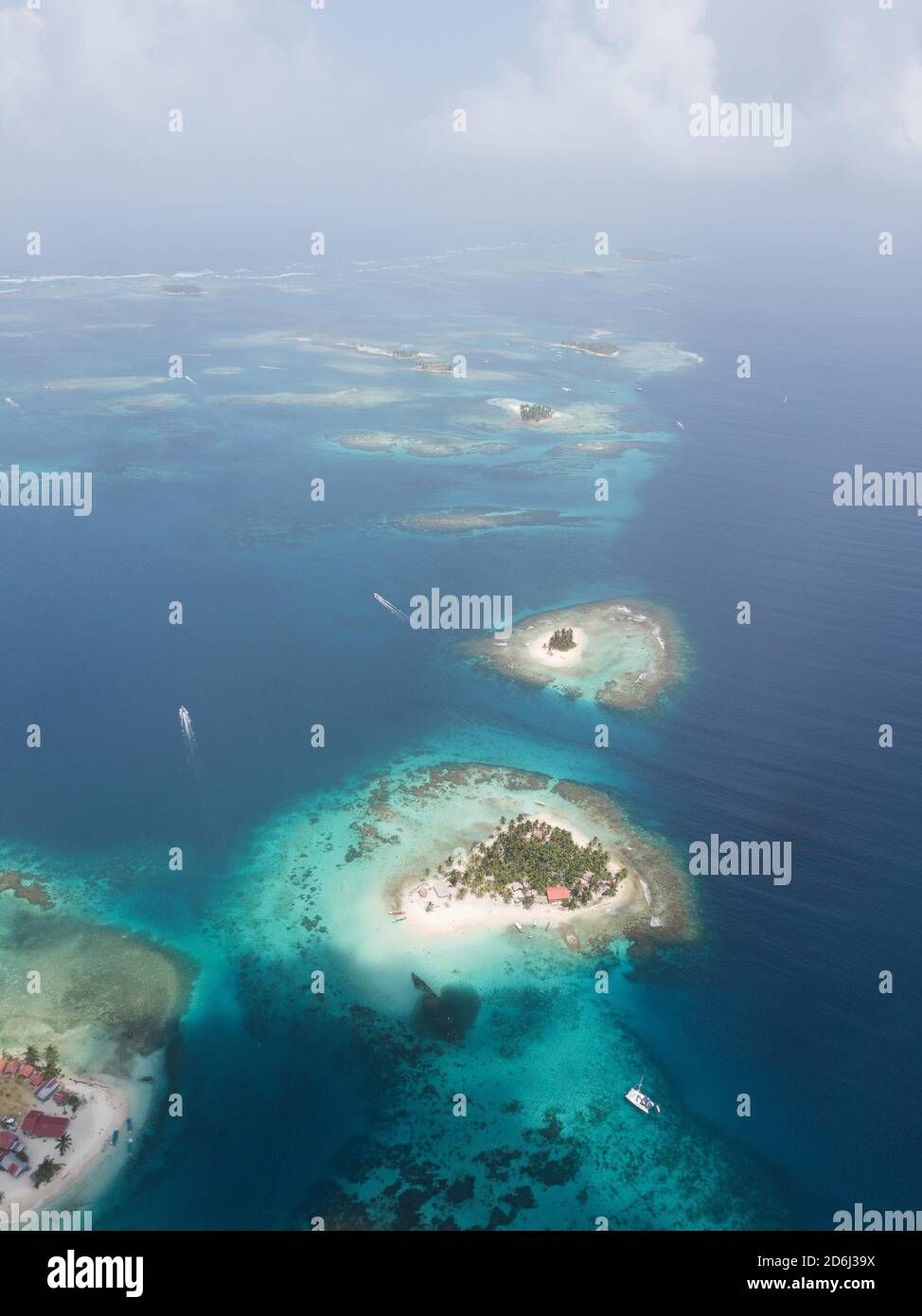 Tropische inseln -Fotos und -Bildmaterial in hoher Auflösung – Alamy