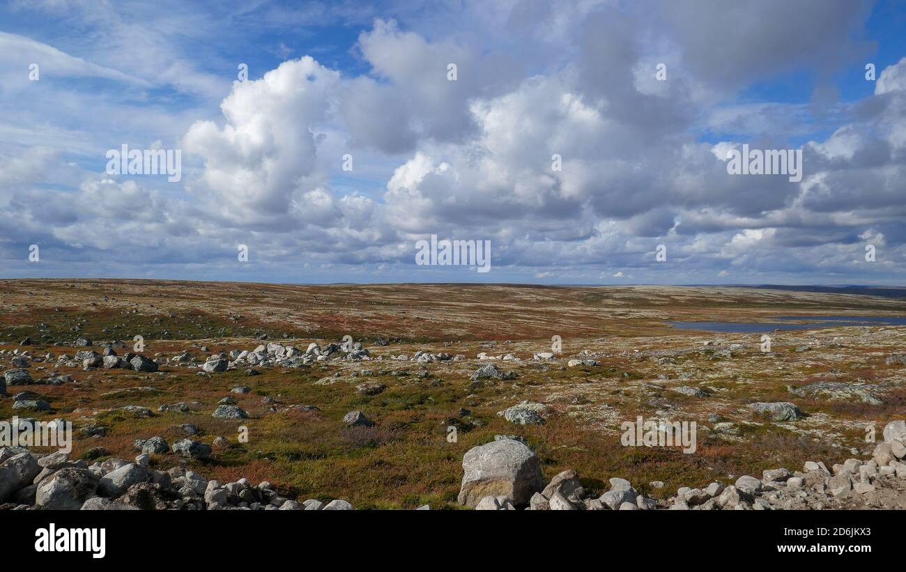 Barentssee und Arktischer Ozean, der nördlichste von Russland. Das Dorf ...