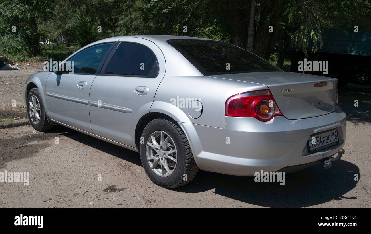 Gaz wolga siber -Fotos und -Bildmaterial in hoher Auflösung – Alamy