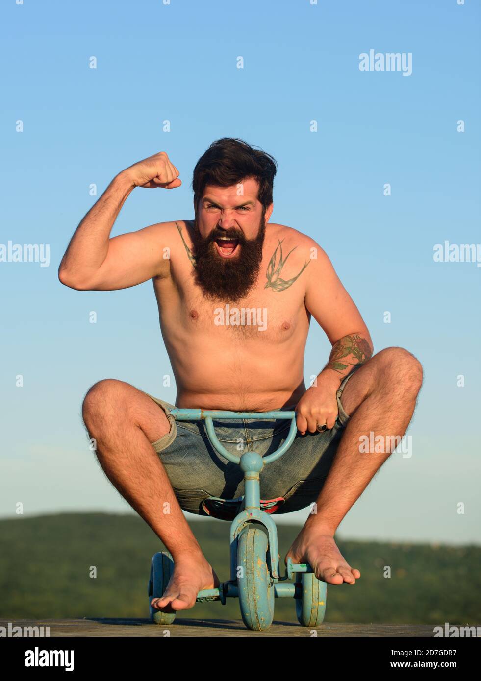 Lustiges fahrrad -Fotos und -Bildmaterial in hoher Auflösung – Alamy