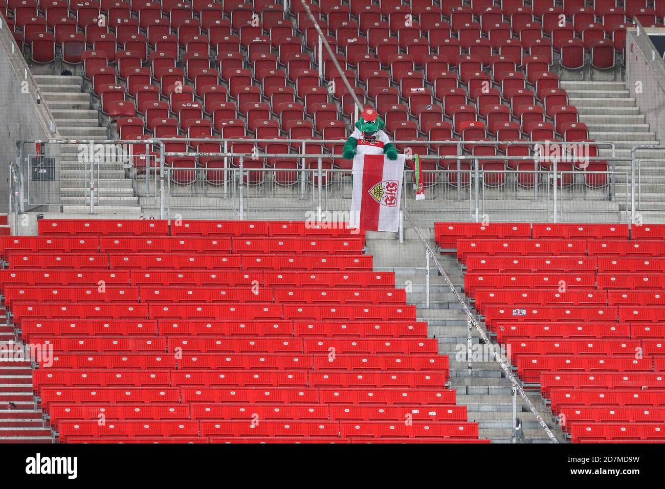 Mascot fritzle vfb stuttgart -Fotos und -Bildmaterial in hoher ...