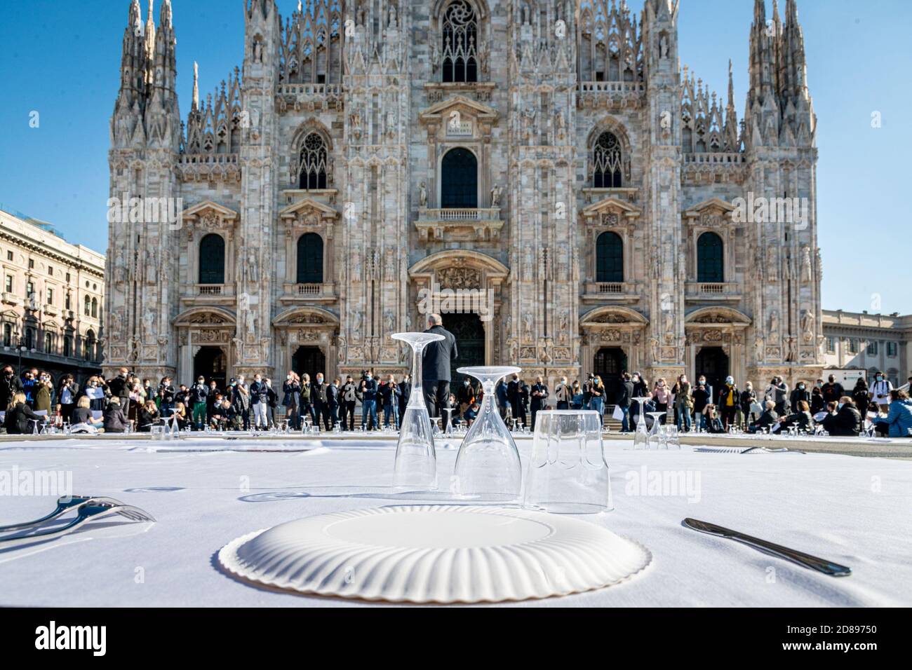 Mailand, Italien. Oktober 2020. Mailand - Piazza Duomo Flash Mob dei ...