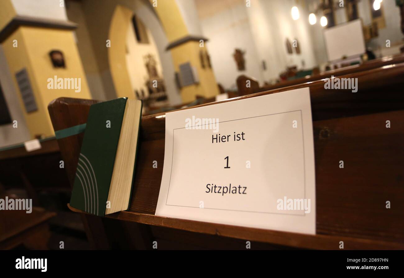 St sylvestri church in wernigerode -Fotos und -Bildmaterial in hoher ...