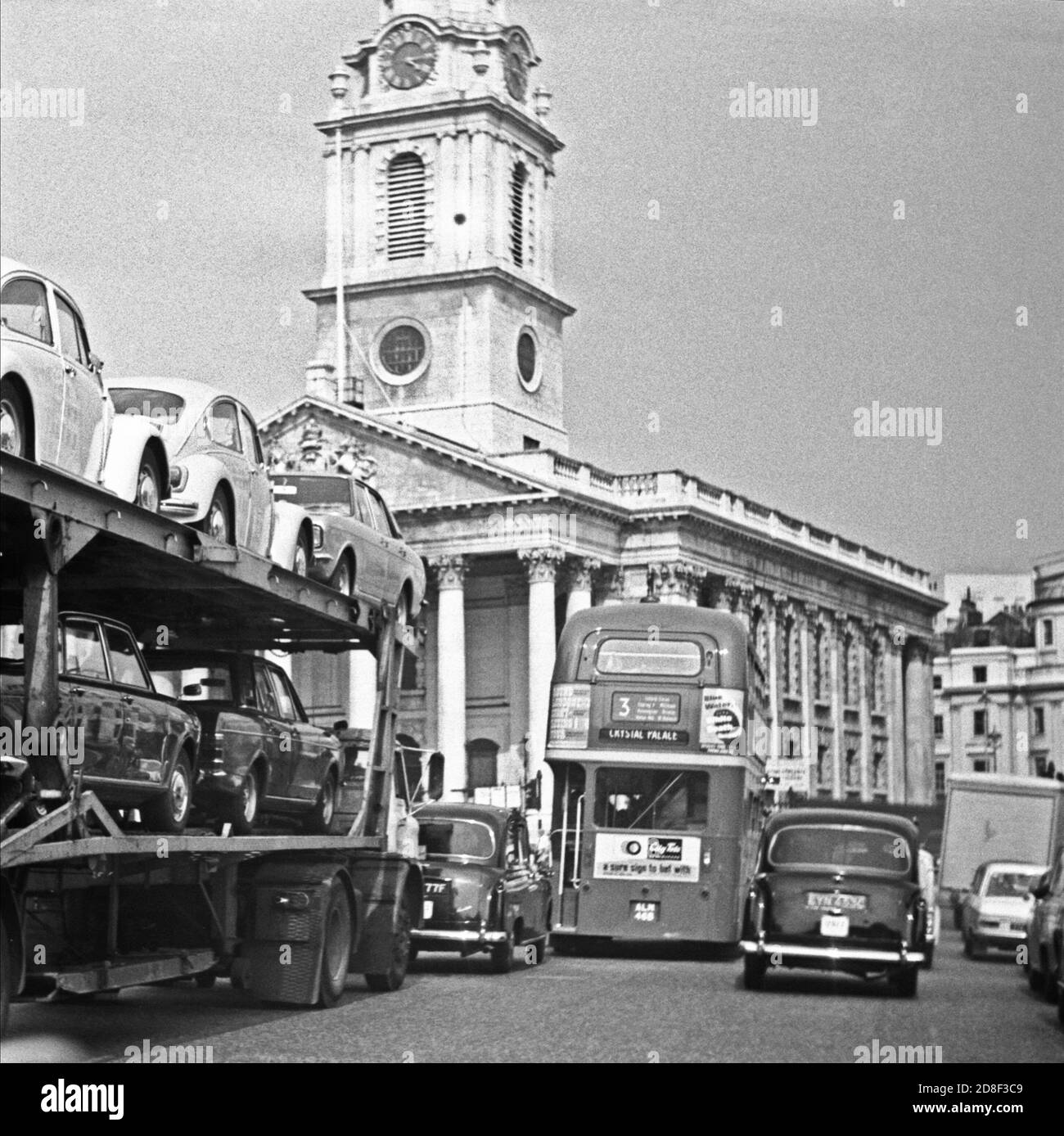 Autos der 70er jahre -Fotos und -Bildmaterial in hoher Auflösung – Alamy