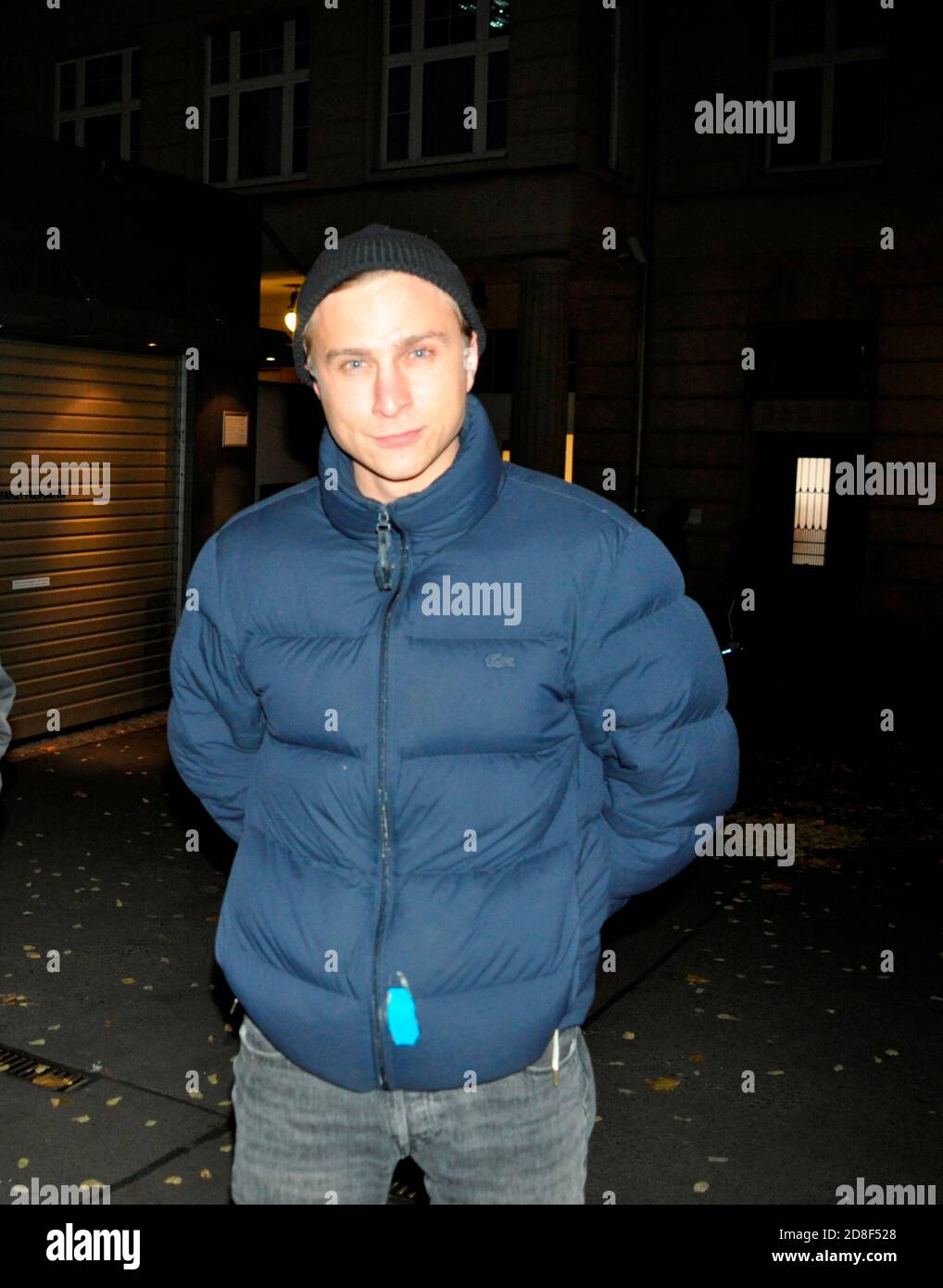 Max hubacher -Fotos und -Bildmaterial in hoher Auflösung – Alamy