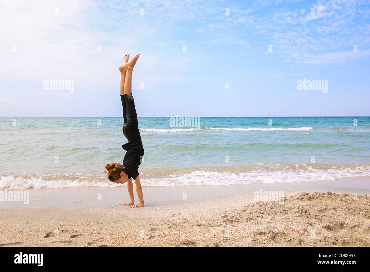 Turnen barfuss -Fotos und -Bildmaterial in hoher Auflösung – Alamy