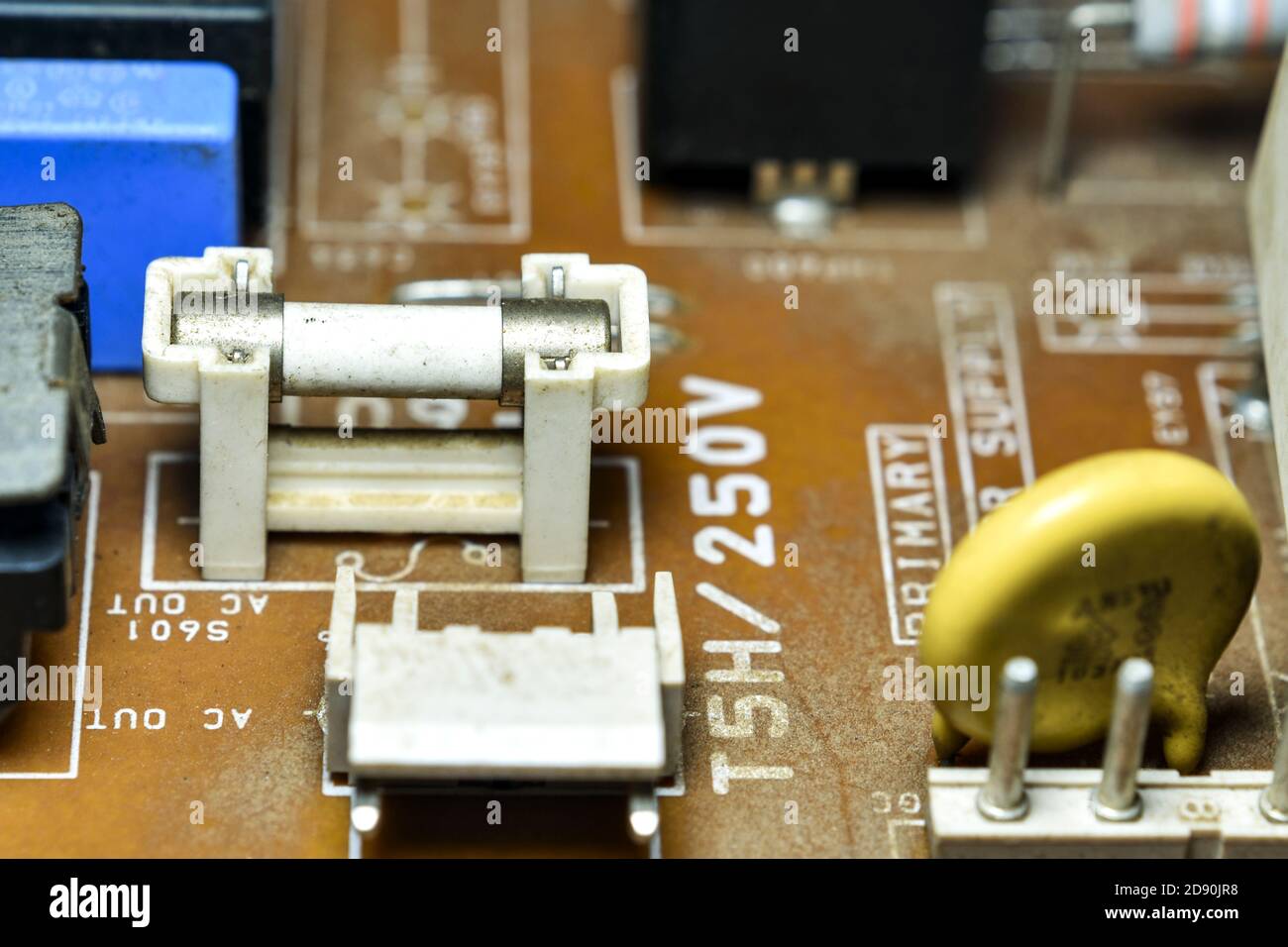 Elektrische komponenten -Fotos und -Bildmaterial in hoher Auflösung – Alamy