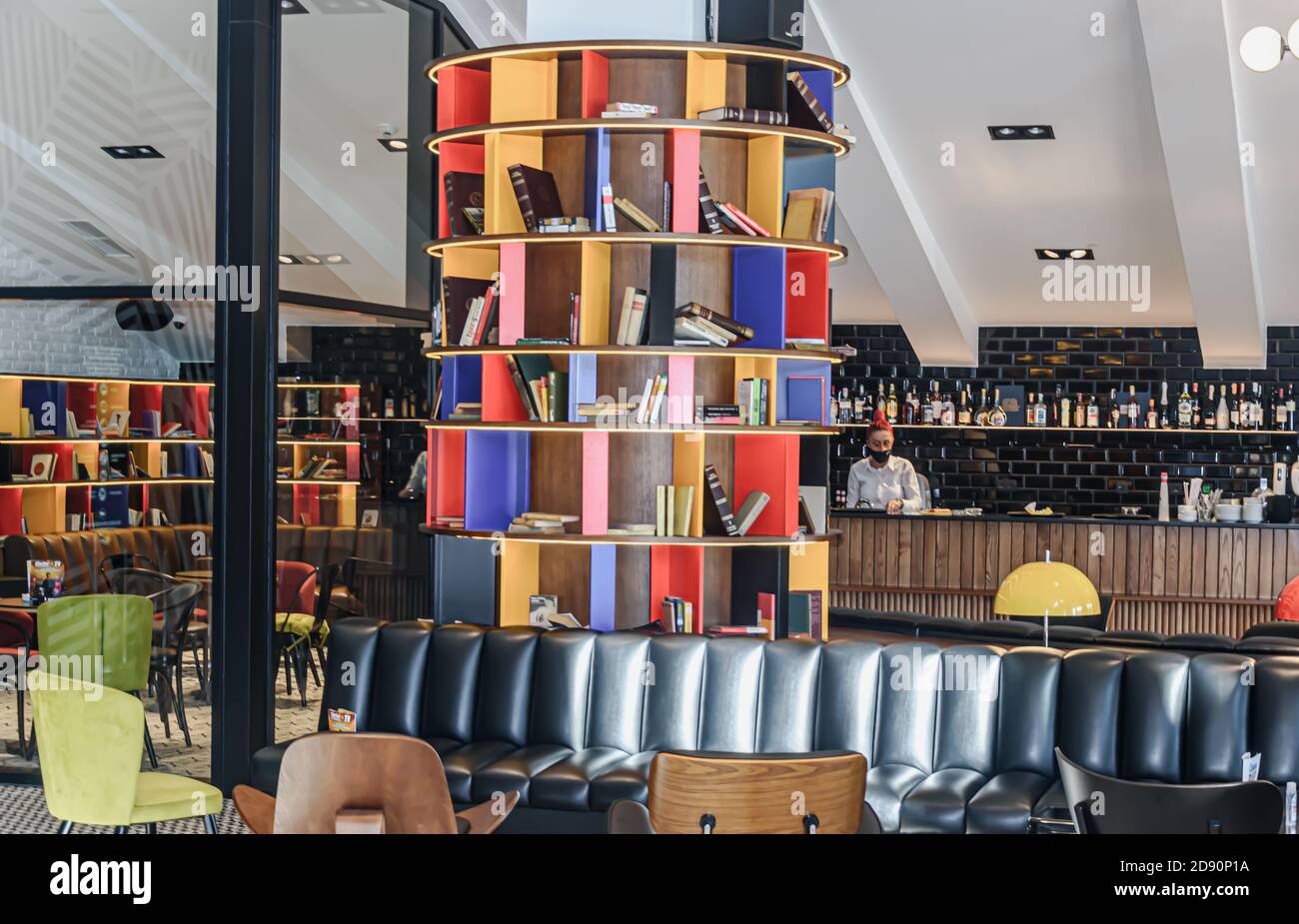 Milano Multiplex Movie Show / The first cinema in the chain was the ...