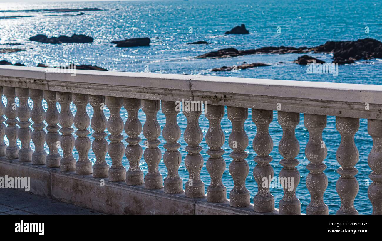 Zaun im meer -Fotos und -Bildmaterial in hoher Auflösung – Alamy