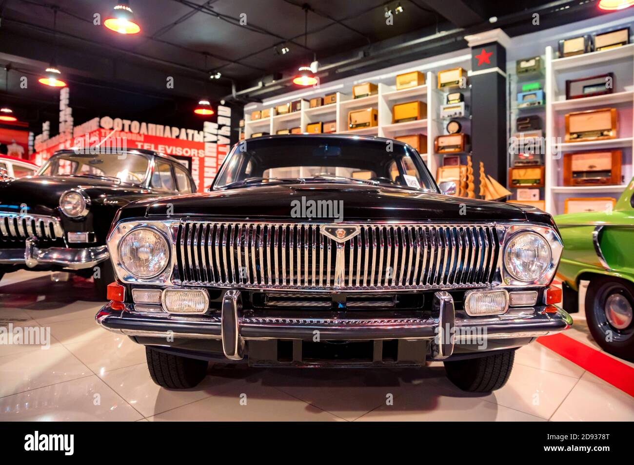 Wolga gaz 24 -Fotos und -Bildmaterial in hoher Auflösung – Alamy