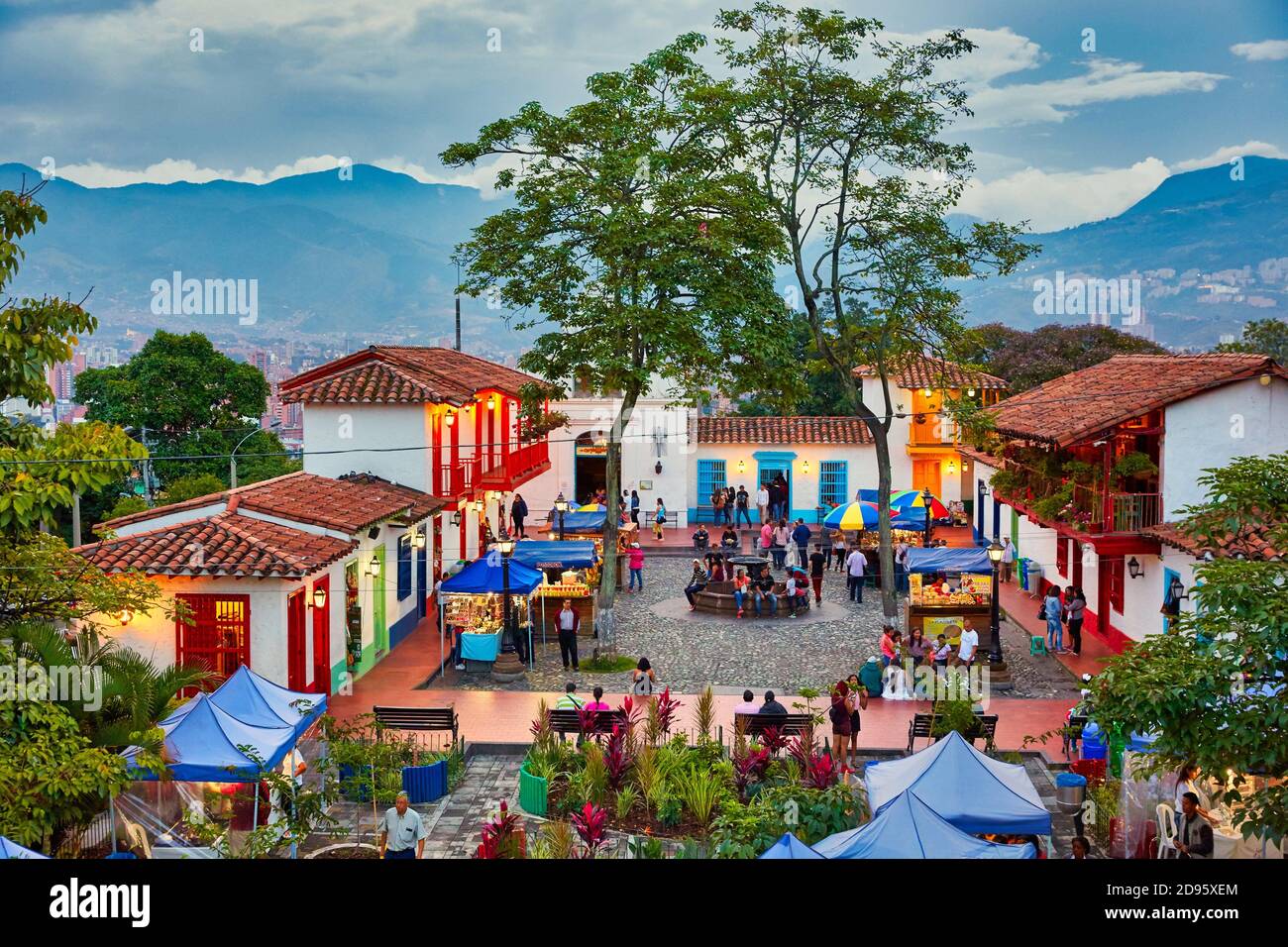 Medellin antioquia colombia -Fotos und -Bildmaterial in hoher Auflösung – Alamy