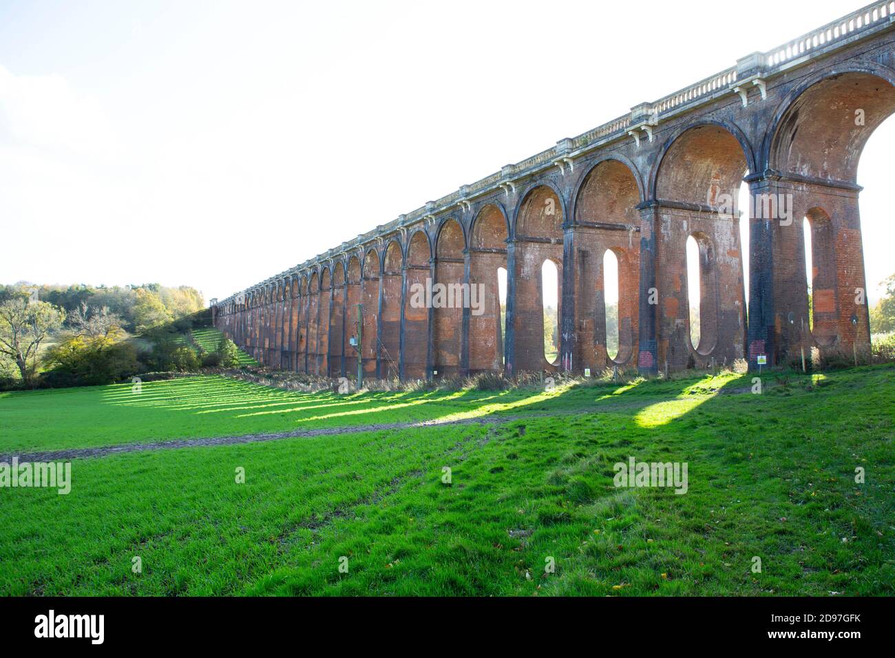 Ouse valley viaduct balcombe -Fotos und -Bildmaterial in hoher ...