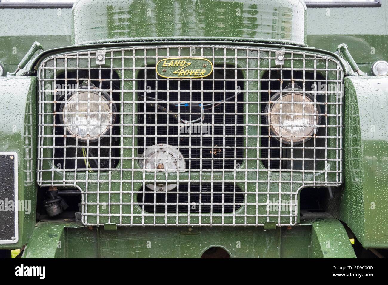 Land rover tickford karosserie -Fotos und -Bildmaterial in hoher ...
