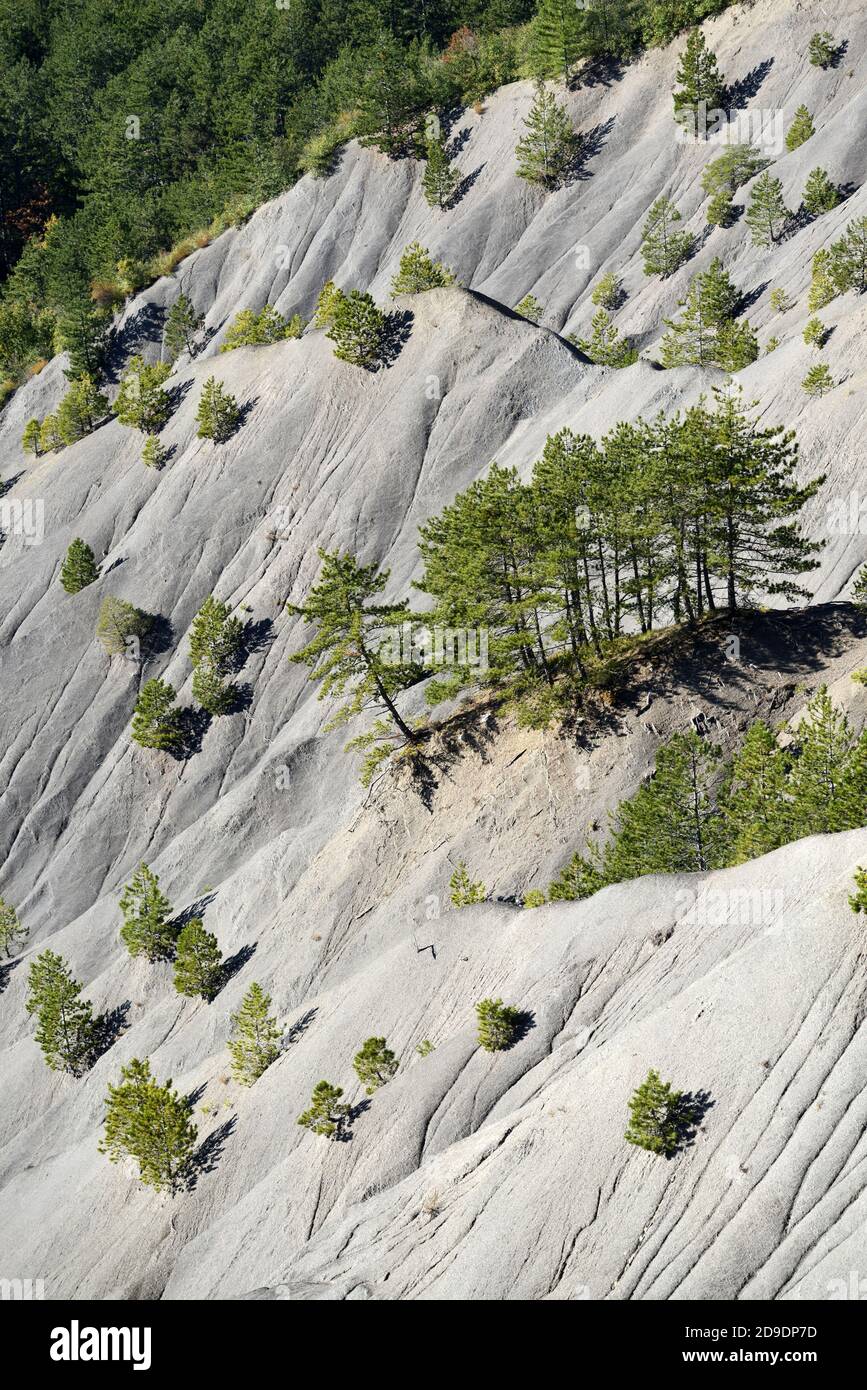 Geopark haute provence -Fotos und -Bildmaterial in hoher Auflösung – Alamy