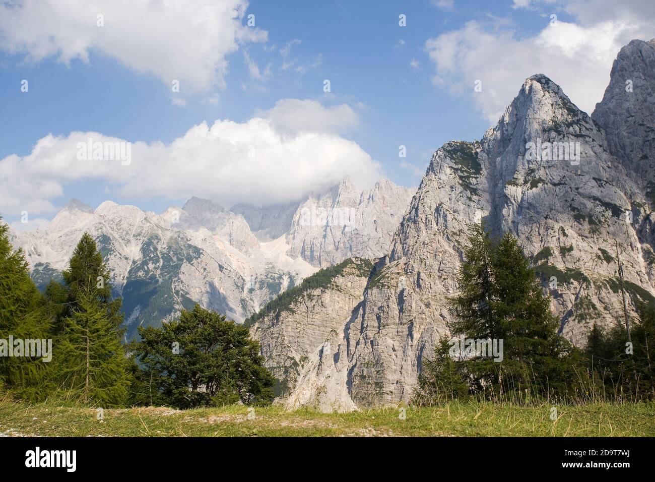 Gipfel des triglav -Fotos und -Bildmaterial in hoher Auflösung – Alamy