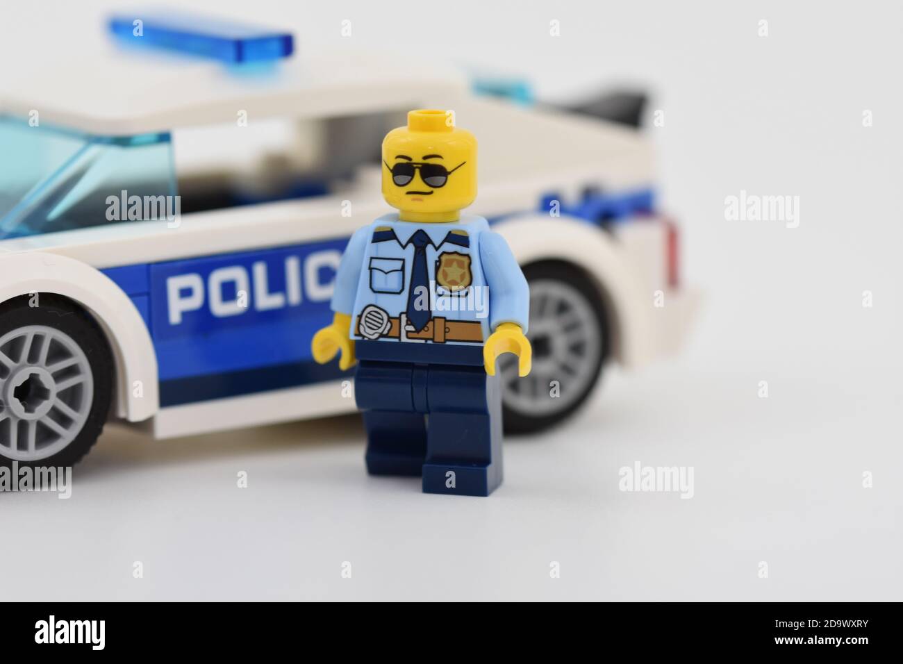 Lego polizist -Fotos und -Bildmaterial in hoher Auflösung – Alamy