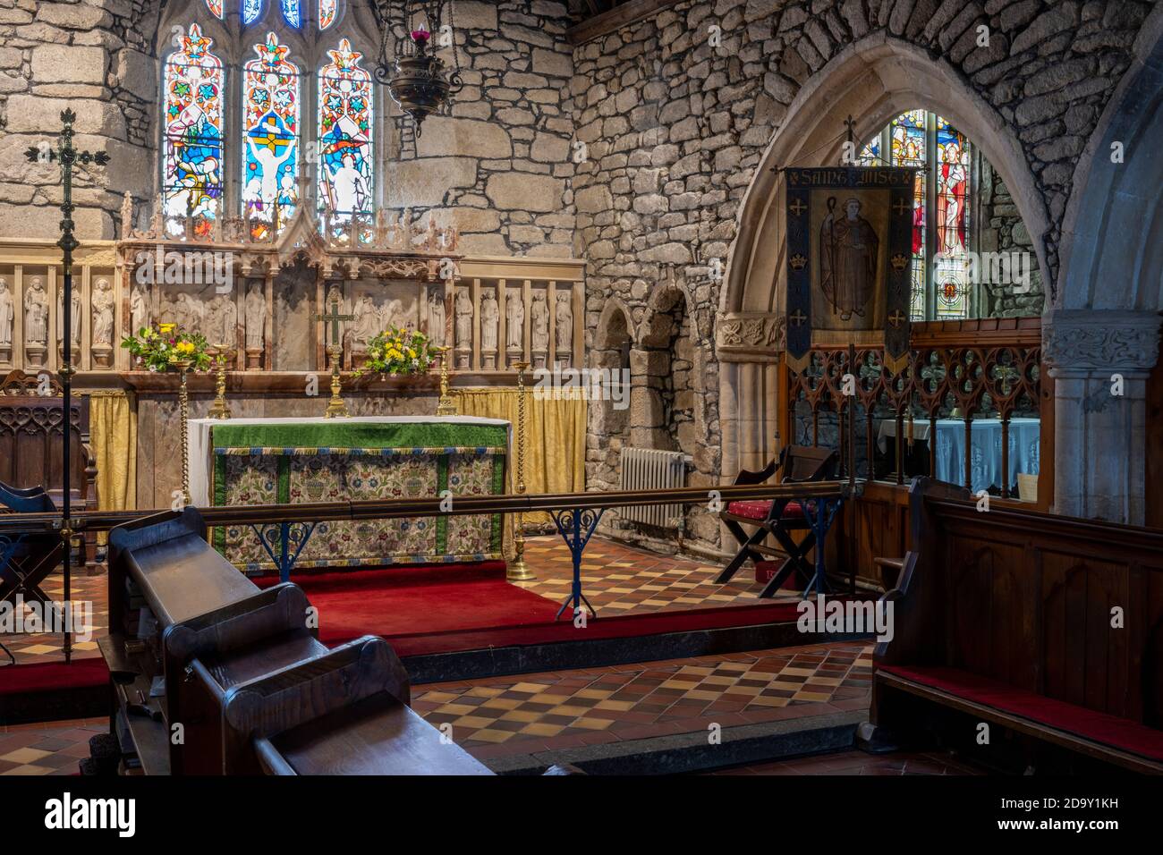 Innenansicht des Altars und Chors der ST Just-in-Penwith Parish Church ...